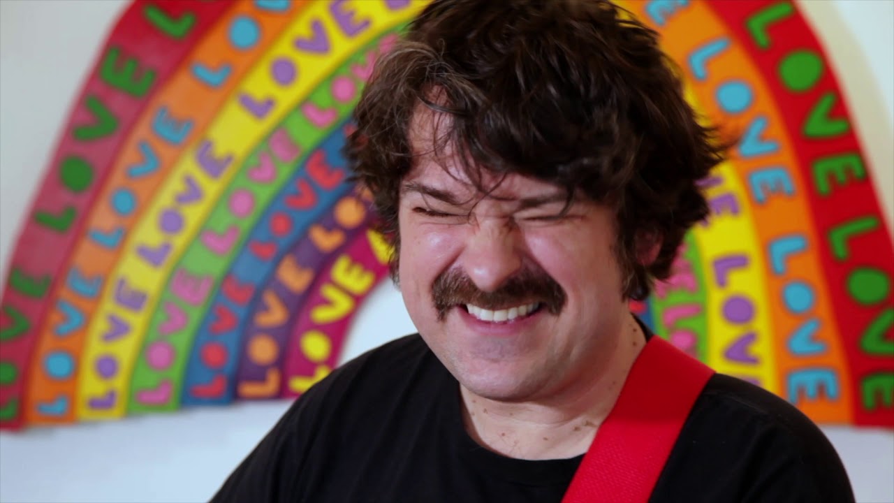 Larry Yes performs "Rainbow Connection" from The Muppet Movie | JoyRx ...