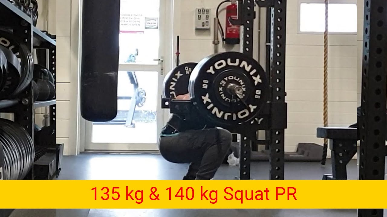 135 kg Squat & 140 kg Squat at +/-69 kg bw - YouTube