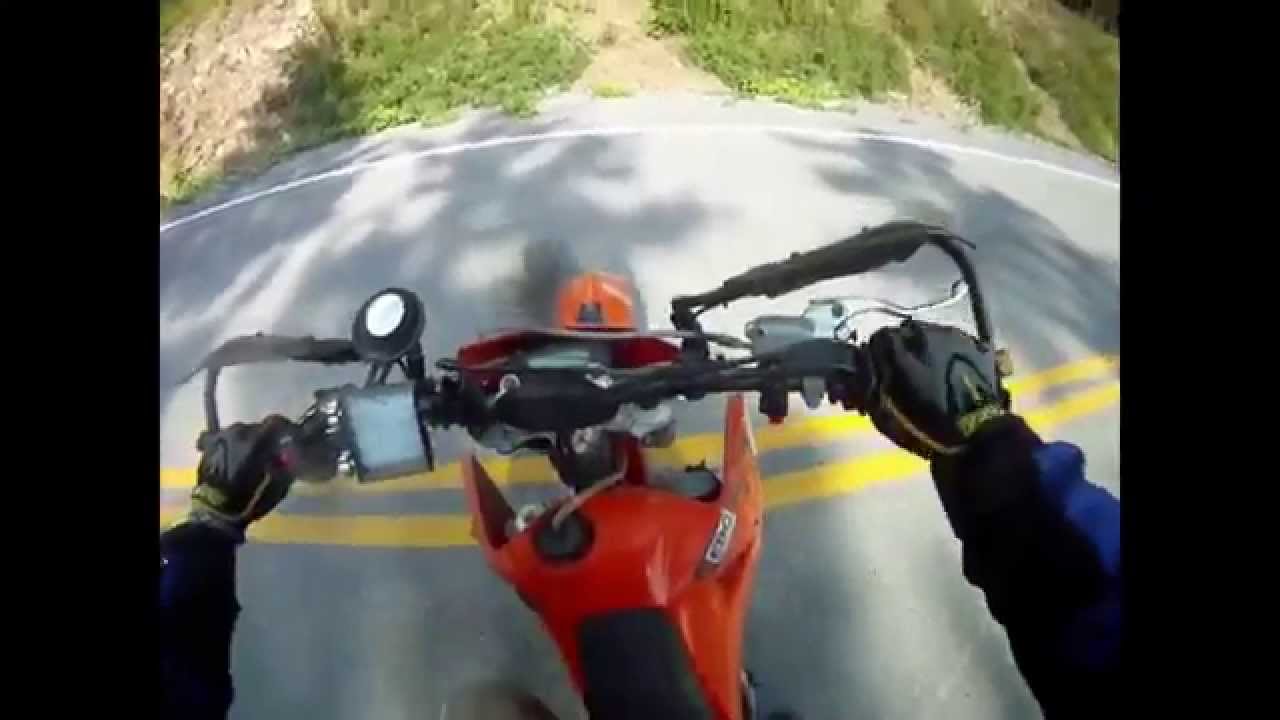 Motorcycle road rage/crashes - YouTube