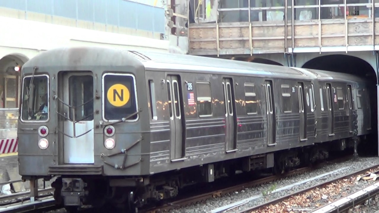 Express R68 (N) at 86th Street - YouTube