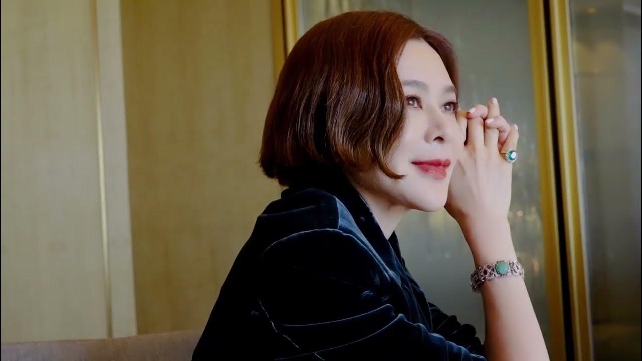The Magnificent Jewels From The Collection Of Rosamund Kwan Youtube