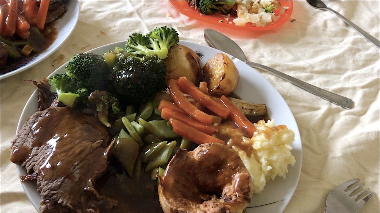 Mum's Dinners are just the best [Vlog #1210] - YouTube