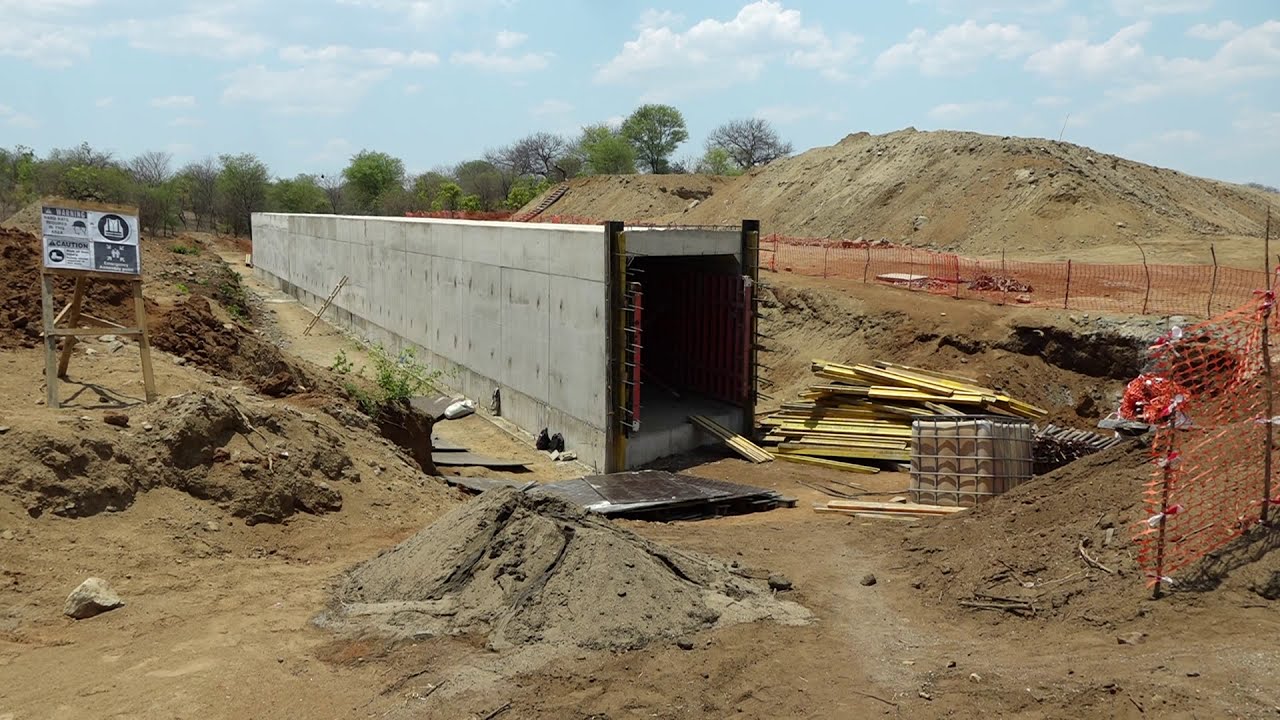 A box culvert under construction - YouTube