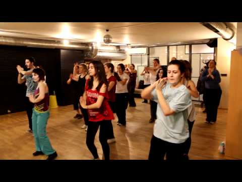 Depo Dans Cafe ZUMBA dersi \