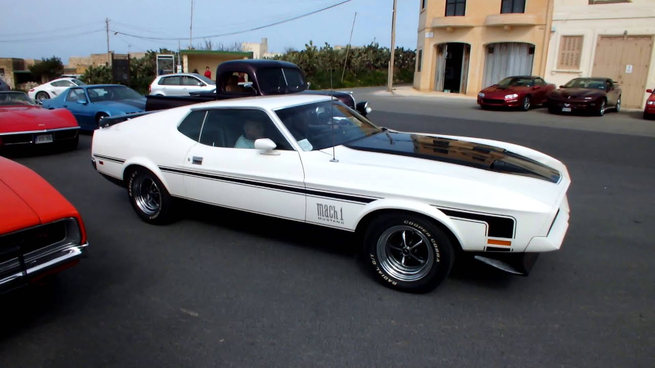 MALTA AMERICAN AUTO CLUB. MUSTANG 1971.... - YouTube