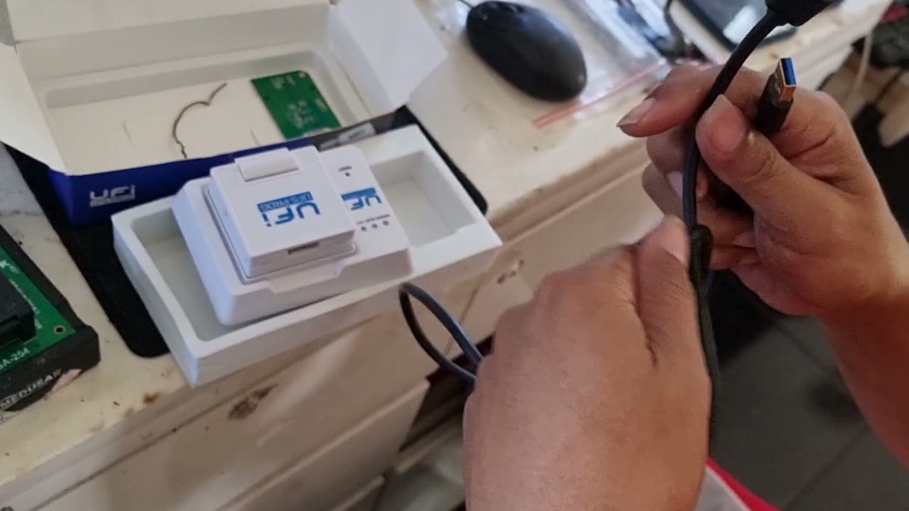 ufi box ufs unboxing - YouTube