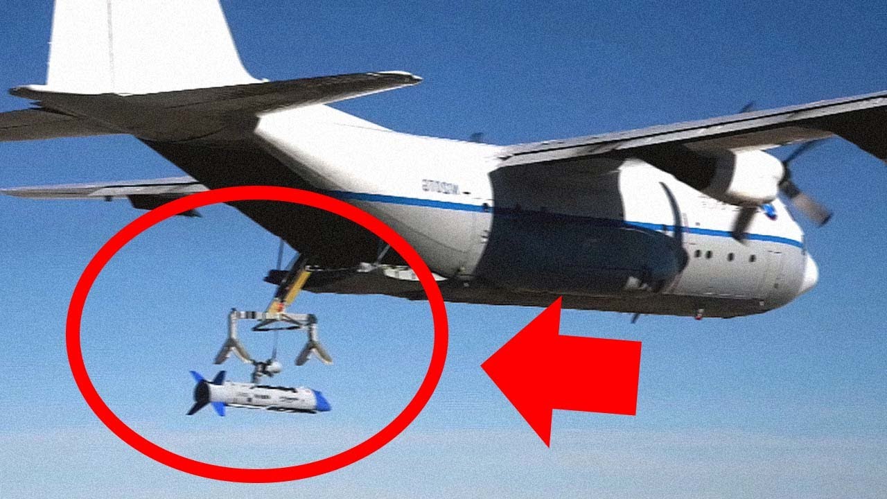 X-61 Gremlin Military Drone Catching Claw - YouTube