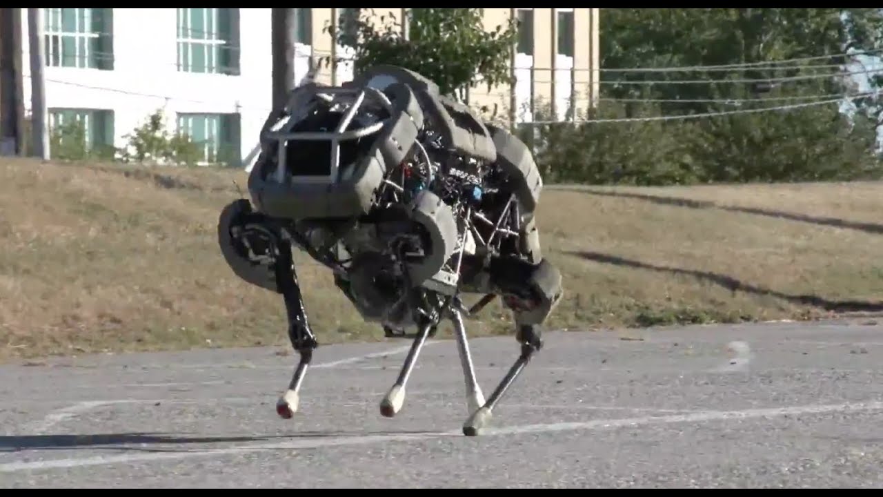 The Latest in Defence - The WildCat robot, D30 armour and helicopter ...