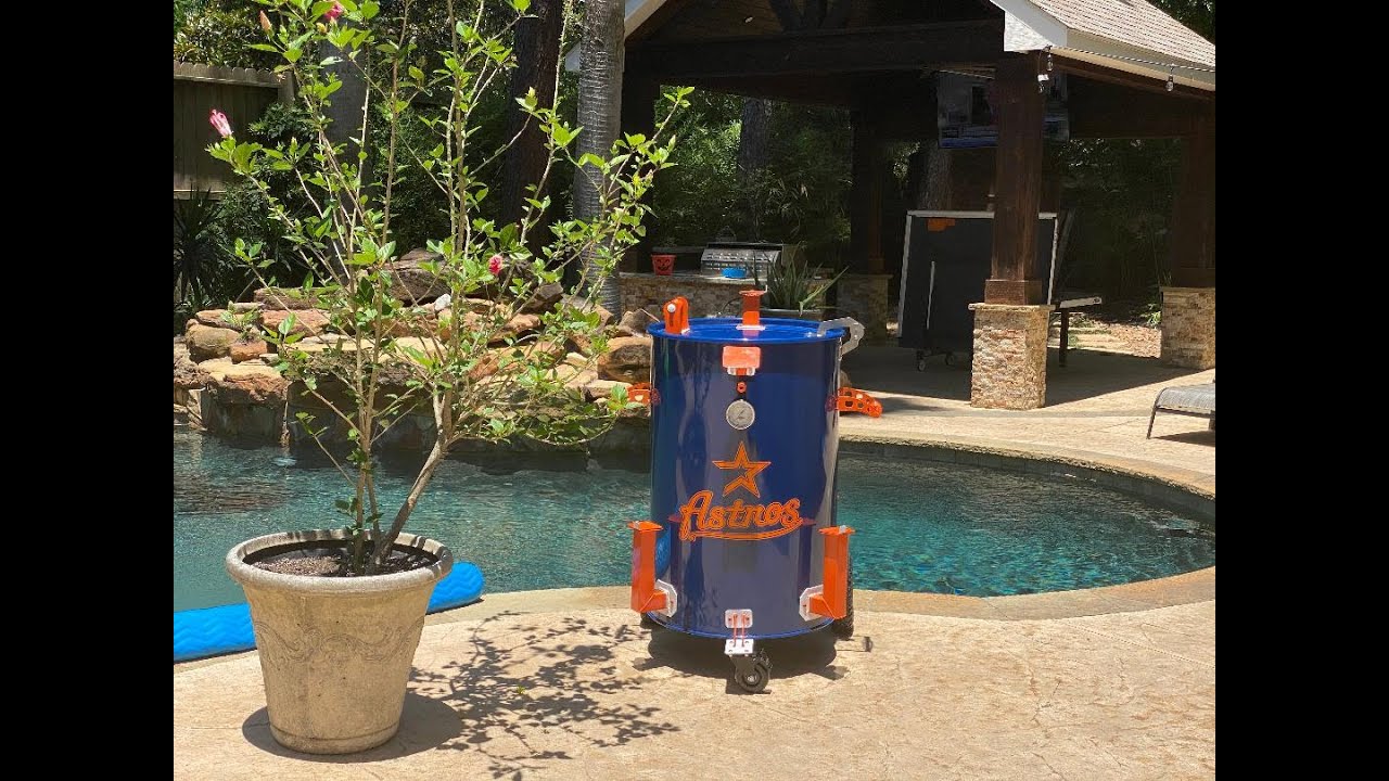 Houston Astros Drum Smoker for Brian Spake, The Woodlands Texas.. - YouTube