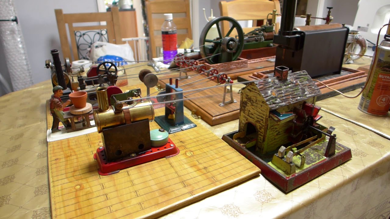 MAMOD MINOR 1 1949 RUNNING A DOLL WATERMILL AND HAMMERS FROM 1930 - YouTube