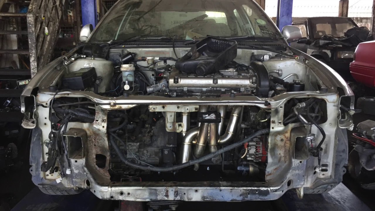 Mitsubishi Lancer CB1 4G63 - YouTube