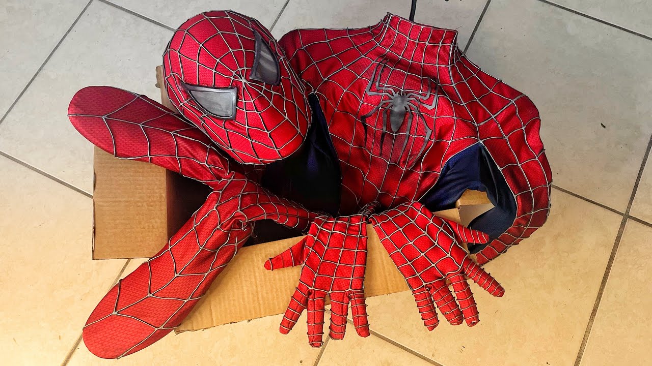 Unboxing a MOVIE-GRADE Sam Raimi suit! - YouTube