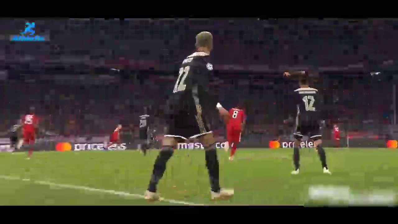 The 100 Best Football Passes of 2019 - YouTube