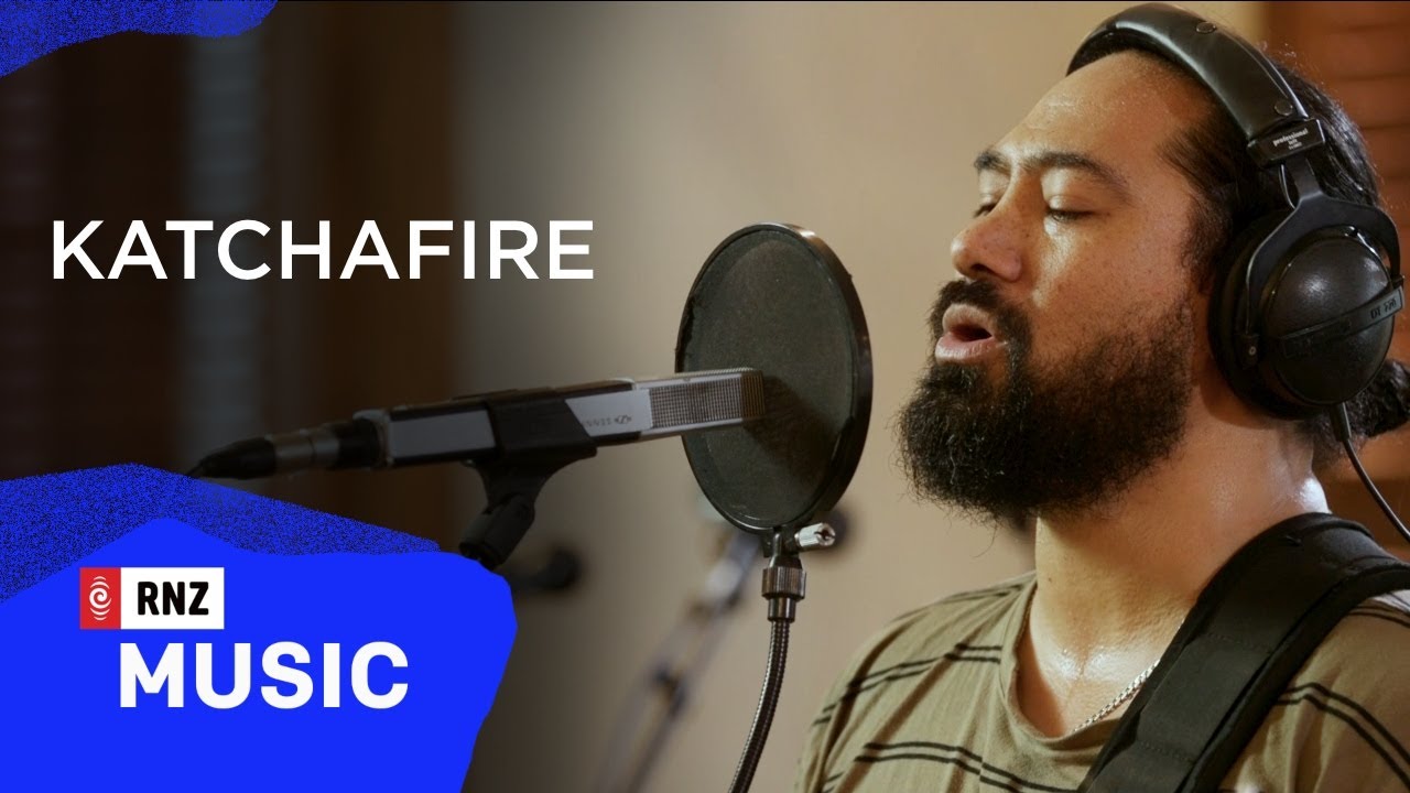 Katchafire - '100' live at Roundhead Studios - YouTube