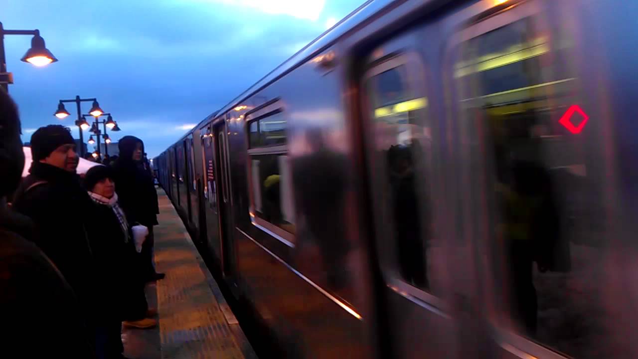 MTA R62A 6 Express Train - YouTube