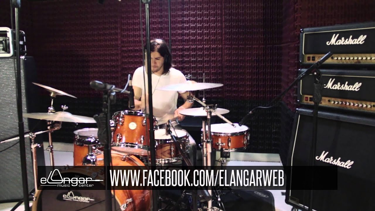 Pablo Garrocho en El Angar Music Center - YouTube