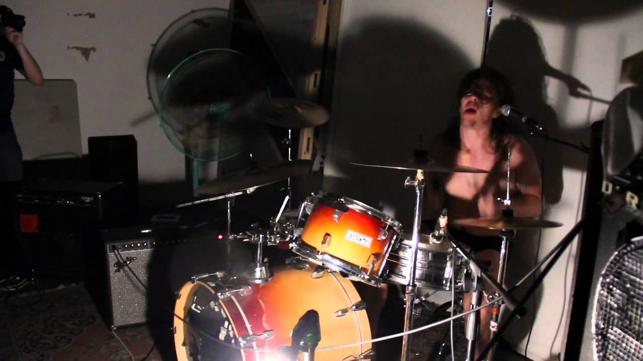 Something Fierce - "Handless Man" Live @ LOWRISE 12/08/04 - YouTube