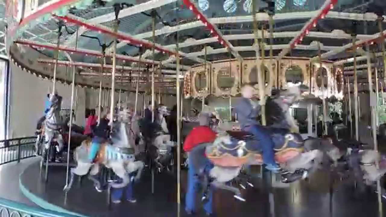 Cafesjians Carousel (Como Park) - YouTube