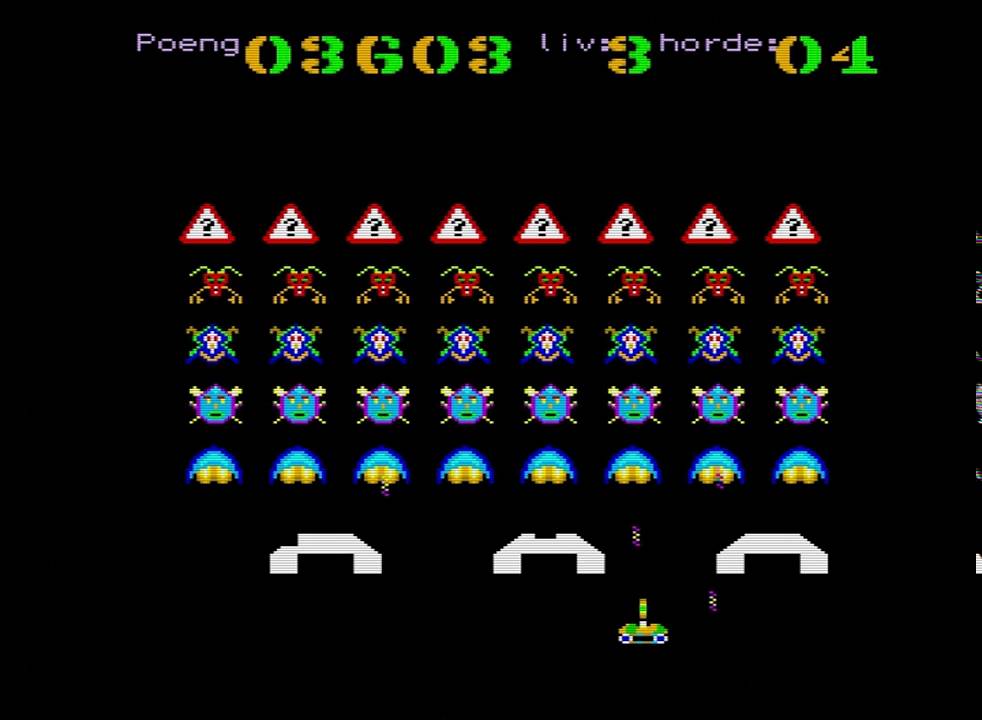 Tiki Invaders (on the Tiki-100) - YouTube