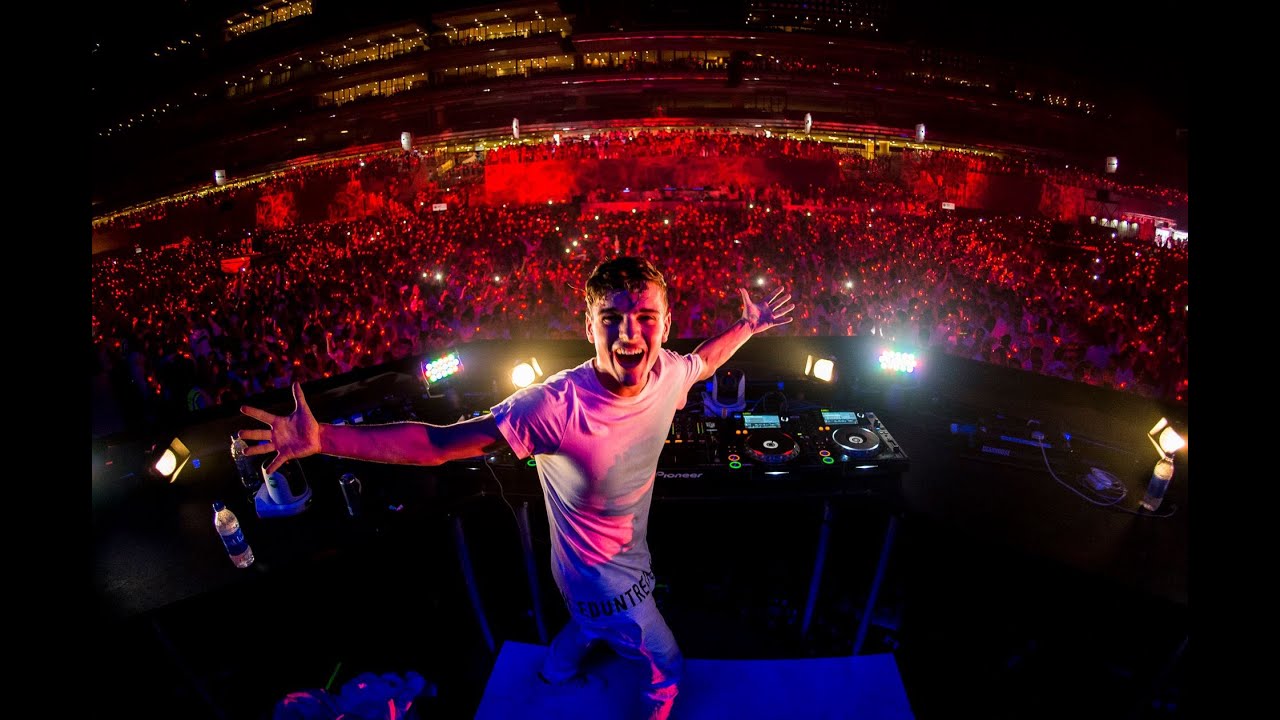 Martin Garrix Live in Dubai at Sensation l VVIP - YouTube