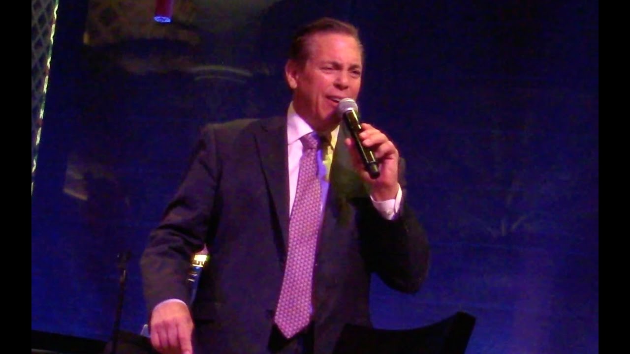 Michael Monge - Al Di La - YouTube