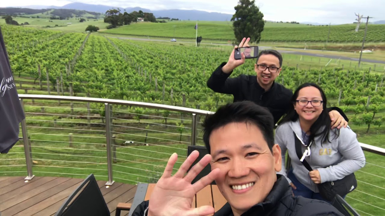 Meeting Fellow Filipinos during the Tour! - YouTube