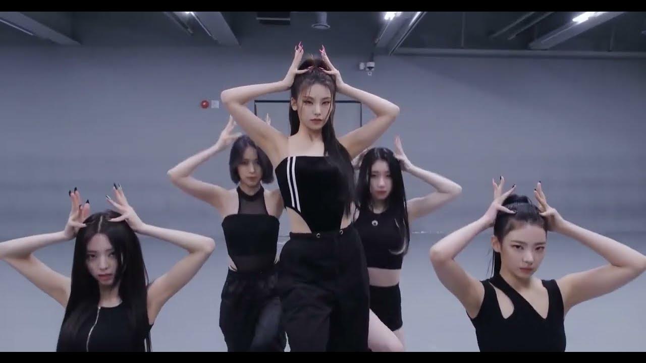 ITZY Cheshire Dance Practice 4K (Mirrored) - YouTube