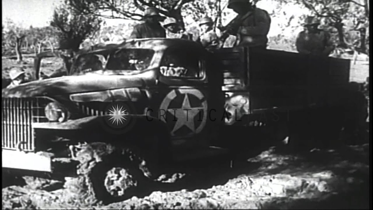 Food served to US soldiers on a field on the Italian Front during World ...