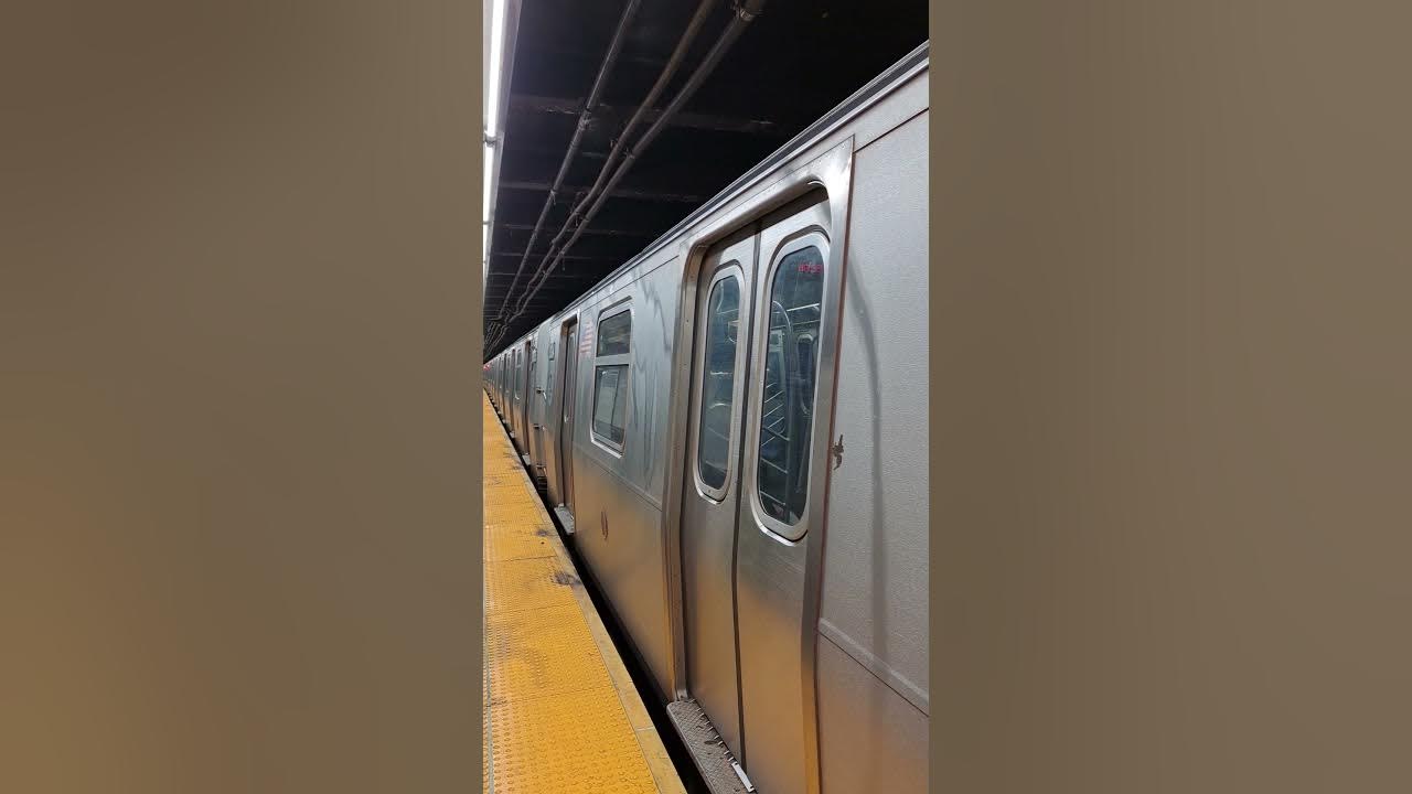 Manhattan Bound R143 L train entering and leaving Wilson Avenue - YouTube