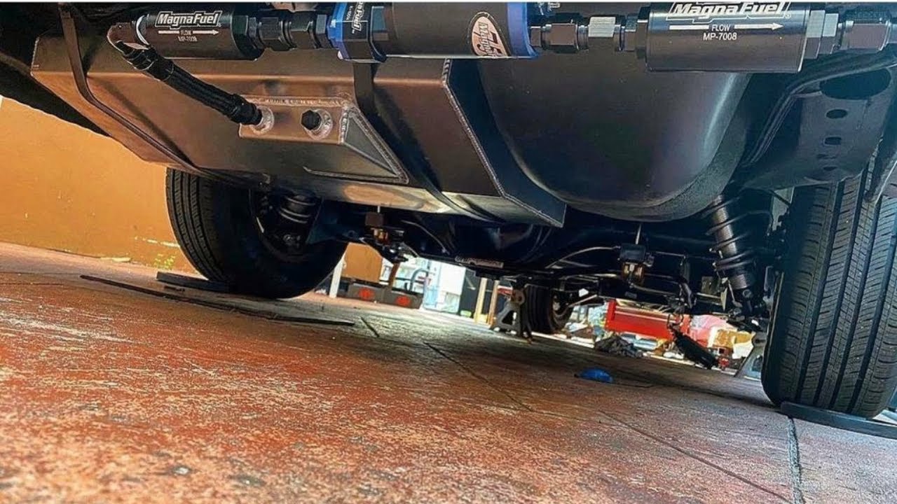 Went to Horse Power Sales to purchase a custom aluminum gas tank for my ...