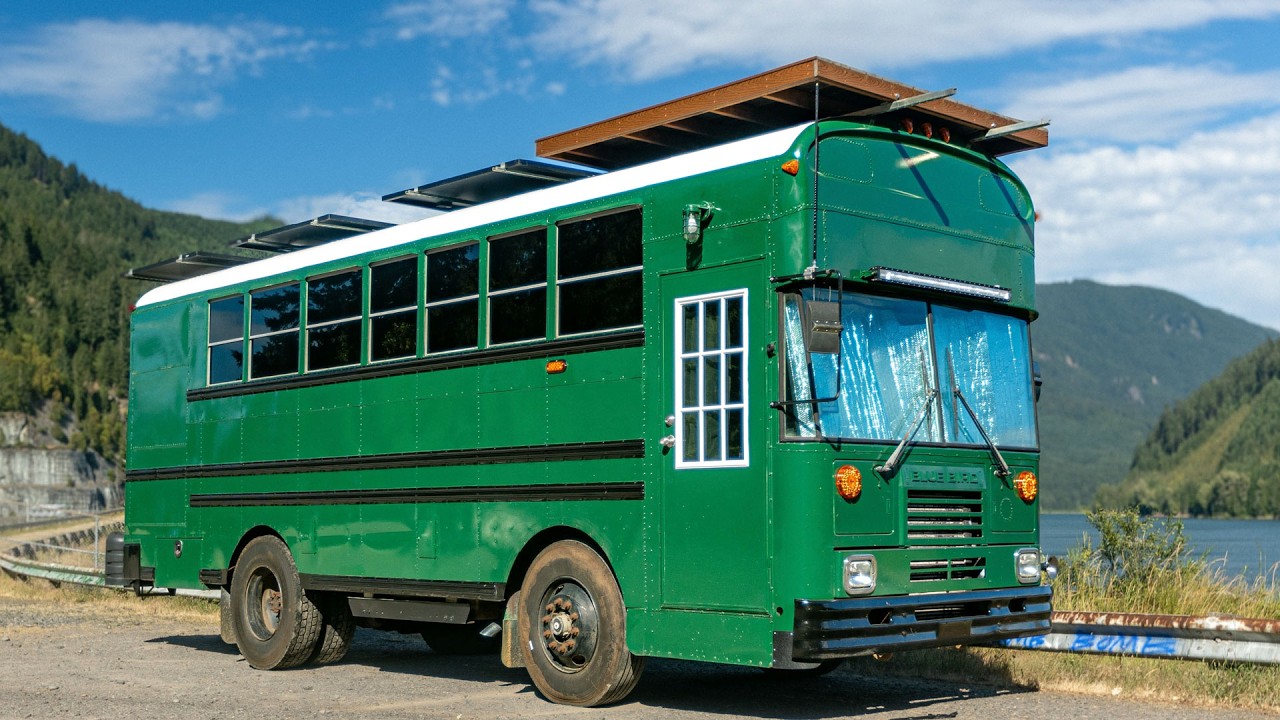 Bus House With Roof Garden