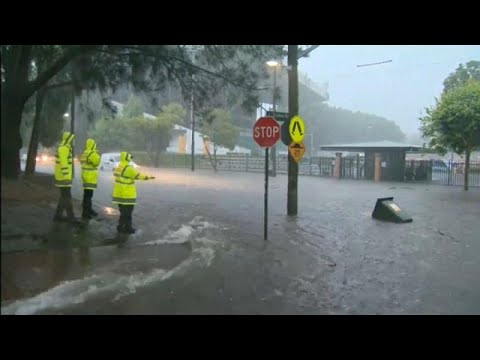 Heftige Regenfälle: Chaos in Sydney