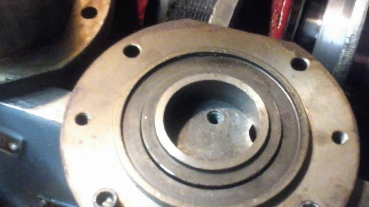 Токарный станок EMU 200, Lathe. Попытка собрать переднюю бабку 2 ...
