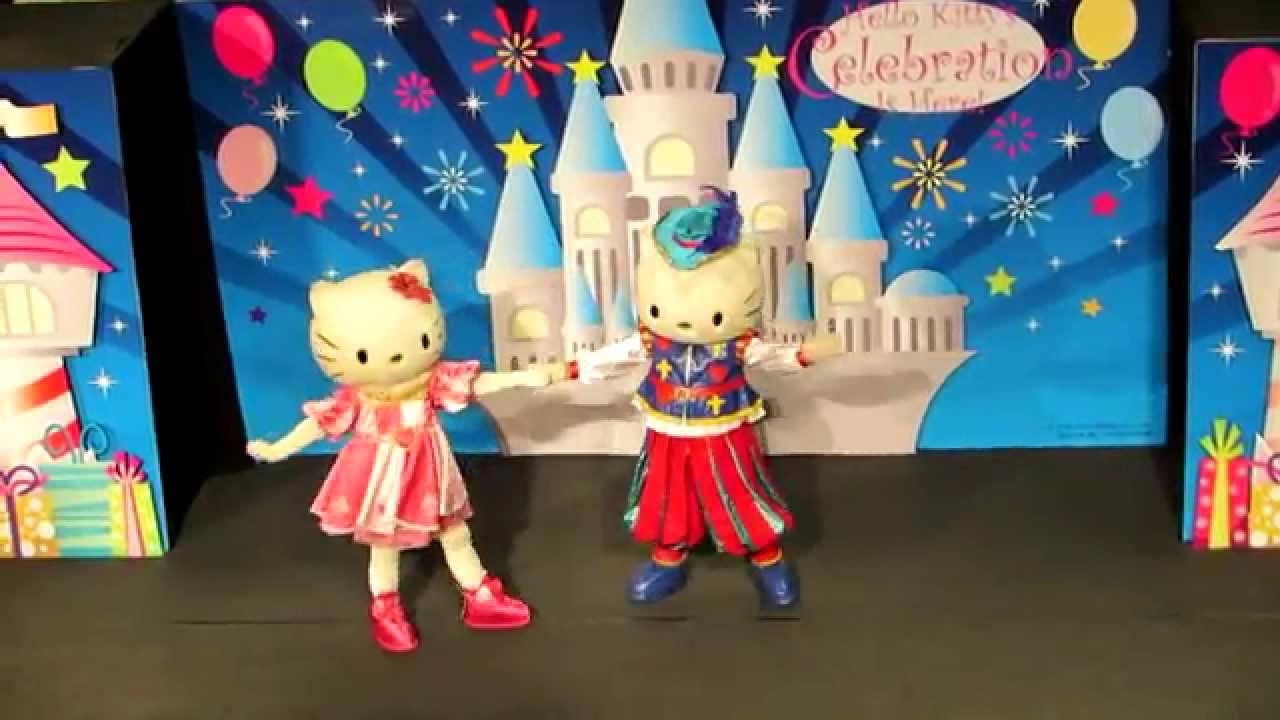 Hello Kitty Live On Stage @ City Square Mall 吉蒂貓台上載歌載舞 - YouTube
