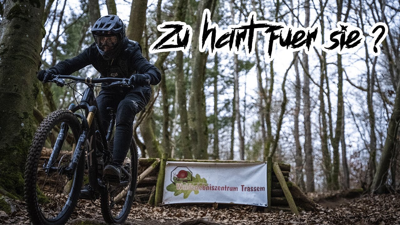 Mandy auf ihren neuen YT Capra - wie schlägt sie sich? Freeride Trassem ...