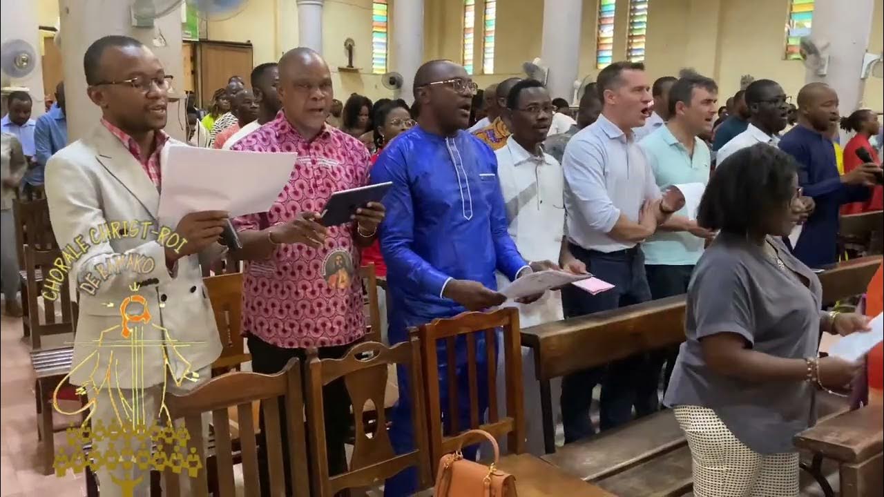 Gloire à toi, source de toute joie (Paroles et musique : Myriam DEBŒUF / C.de l'Emmanuel) - YouTube