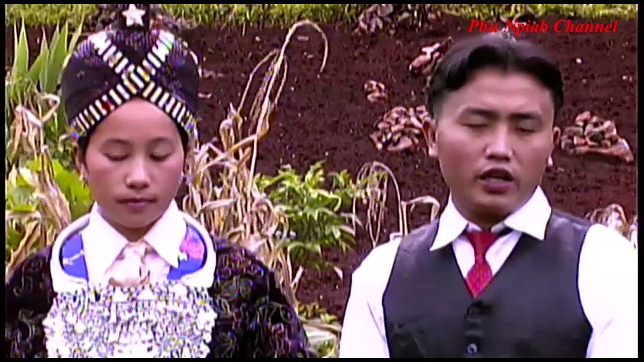 Kwv Txhiaj Tub Nuj Toog Thiab Nkauj Mog Mim Kum Xyooj Thiab Maiv Xis Vwj #.1. - YouTube