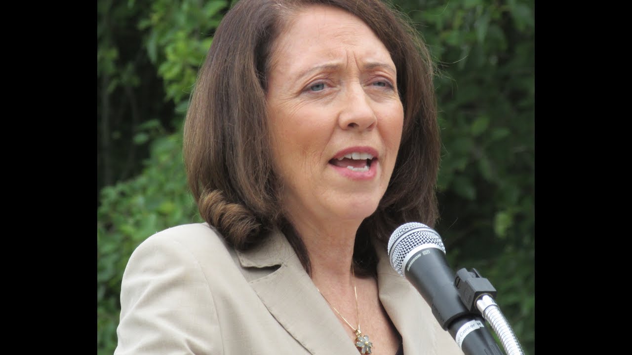 U.S. Senators Patty Murray & Maria Cantwell @ BFjr Services May.2014 ...