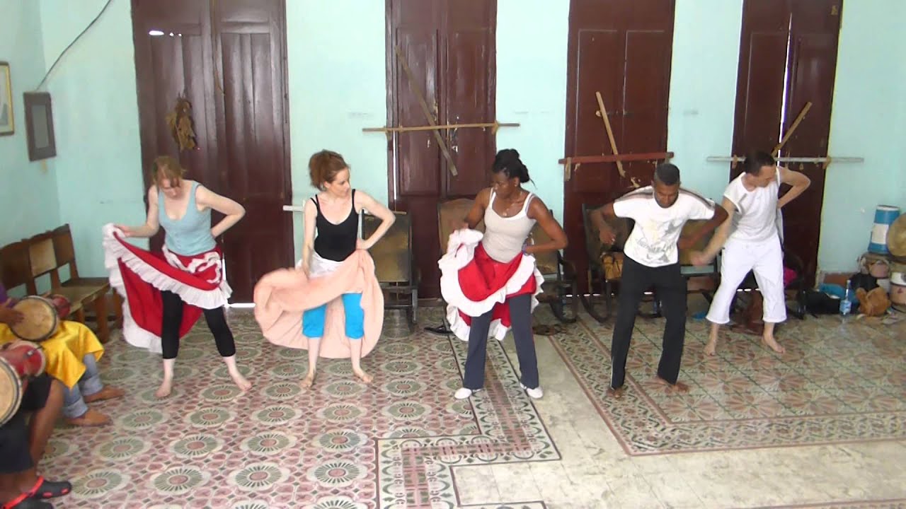 Yemaya Dance Workshop - YouTube