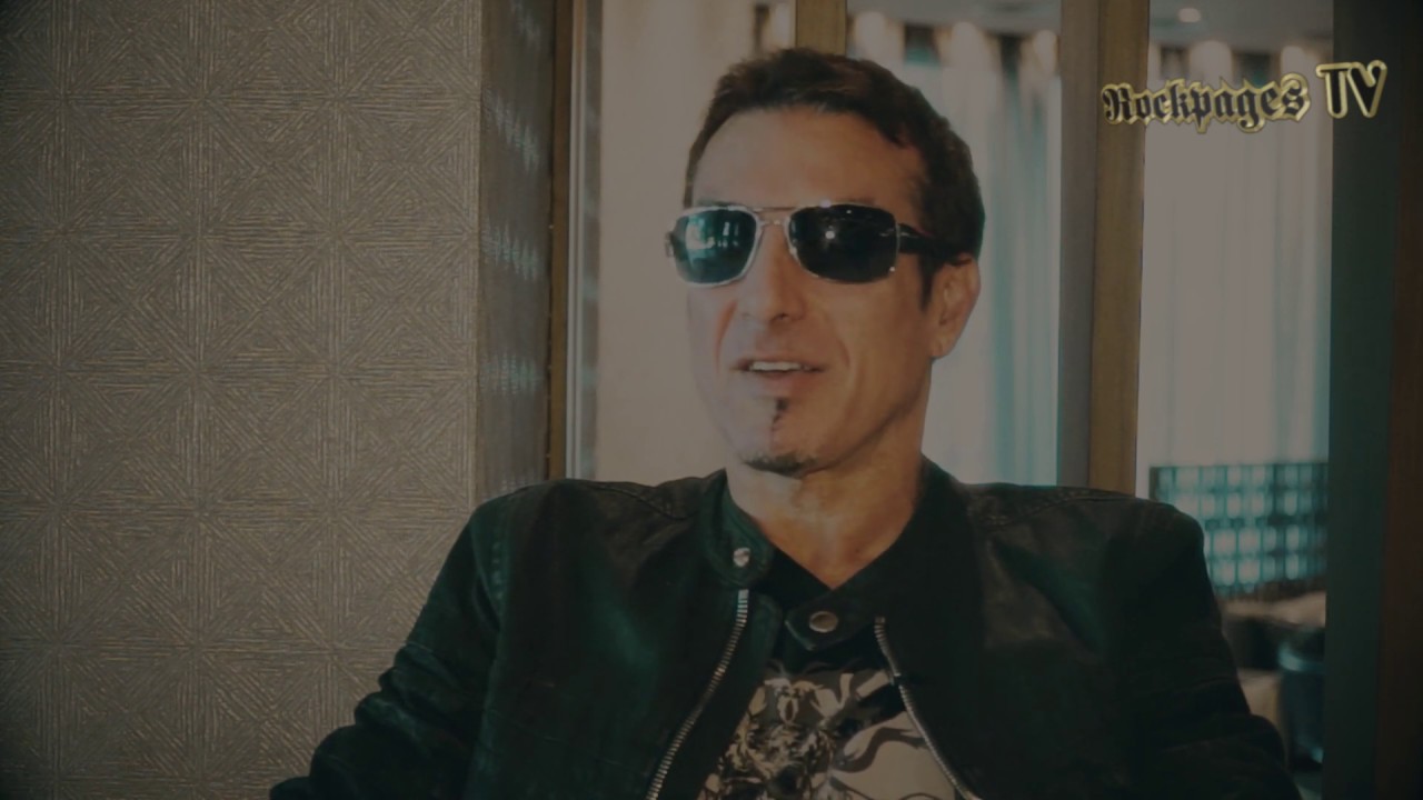 Derek Sherinian Sons Of Apollo interview - YouTube