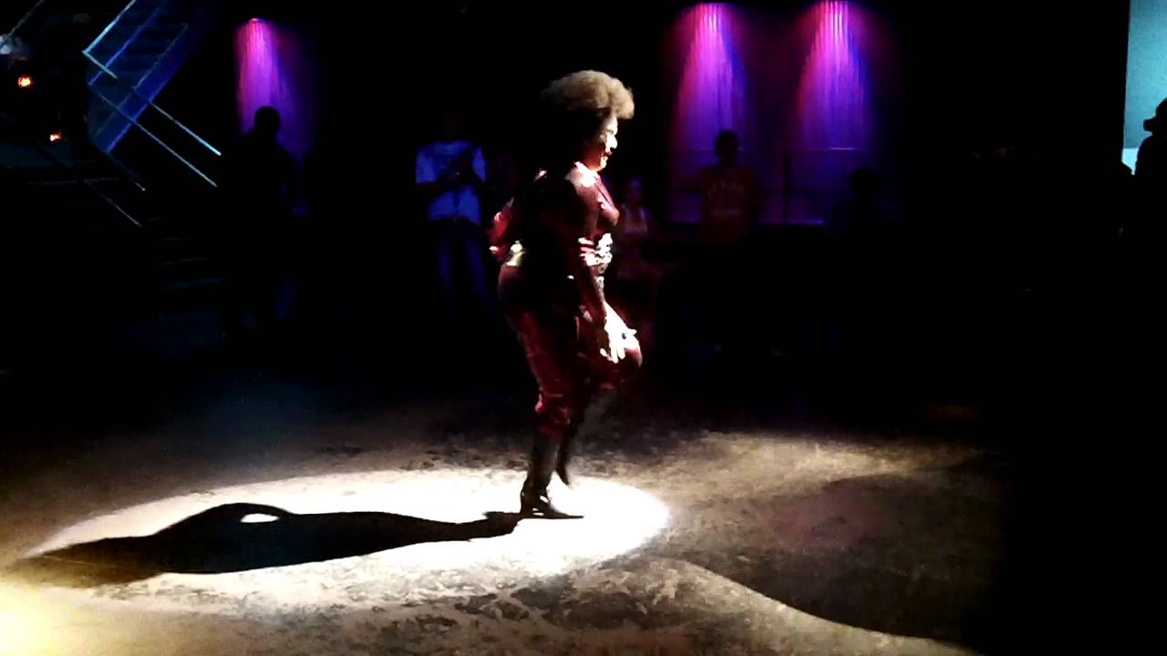 Serena Knight - YouTube