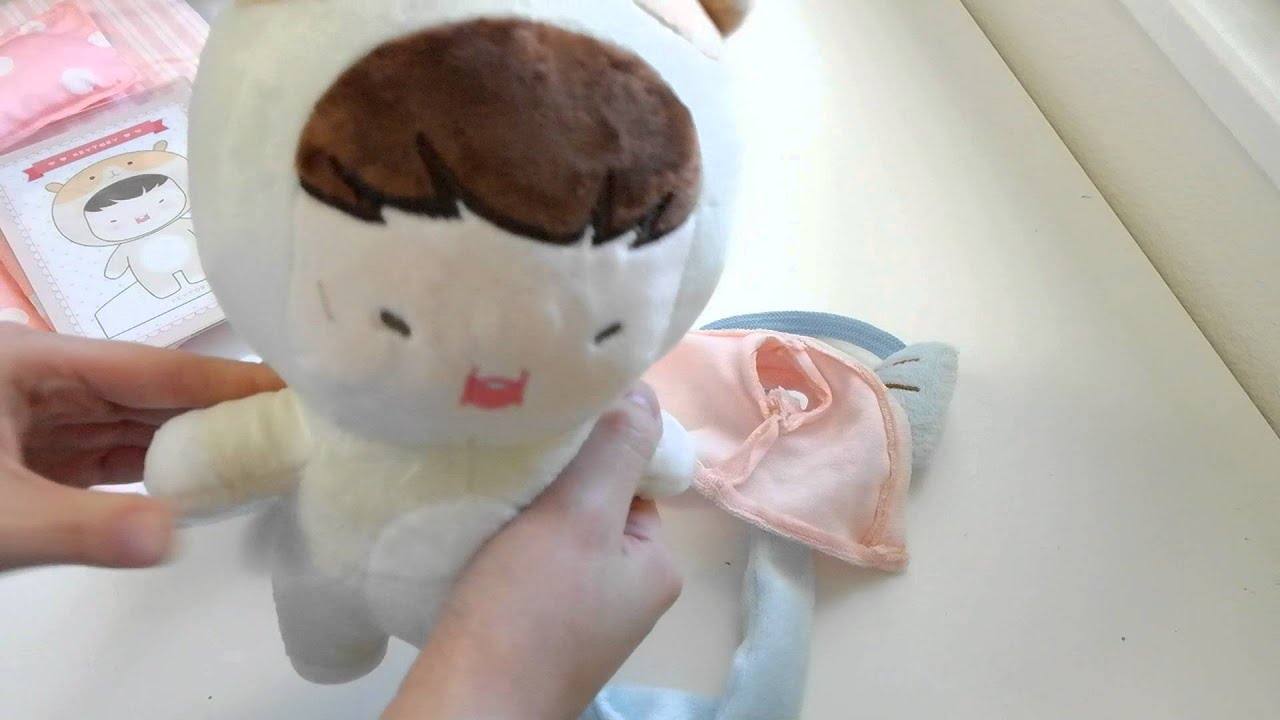 Unboxing SHINee Key's Doll - Keytori from @KEYtori_bom - YouTube