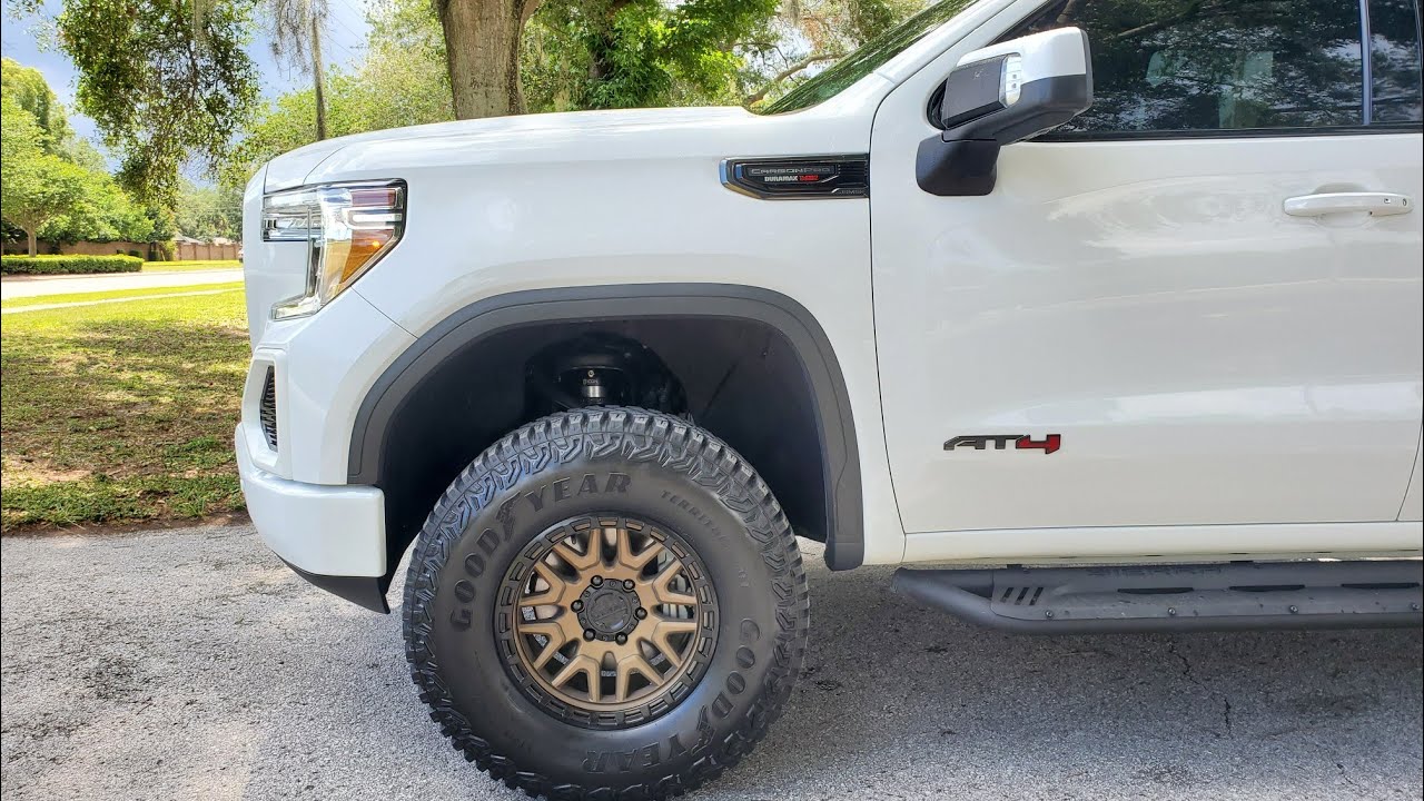 35s on a leveled GMC Sierra 1500. - YouTube