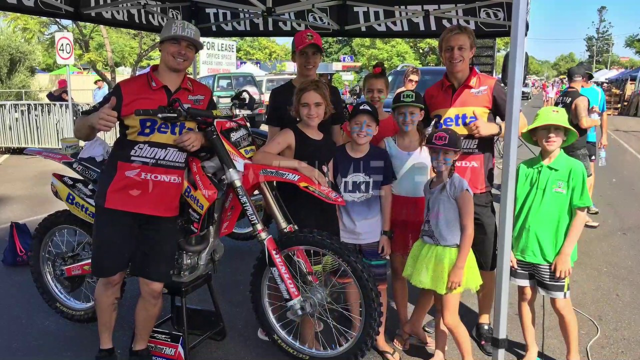 CHINCHILLA WATERMELON FESTIVAL 2017 - YouTube