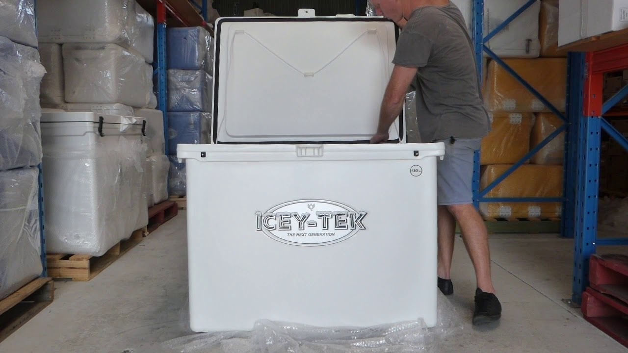 450 Litre Icey Tek Cooler - YouTube