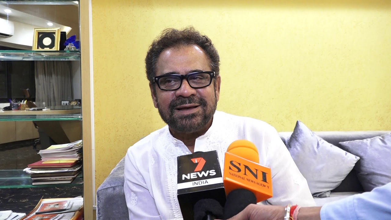 ANIS BAZMI SNI NEWS BOLLYWOOD DIRECTOR - YouTube
