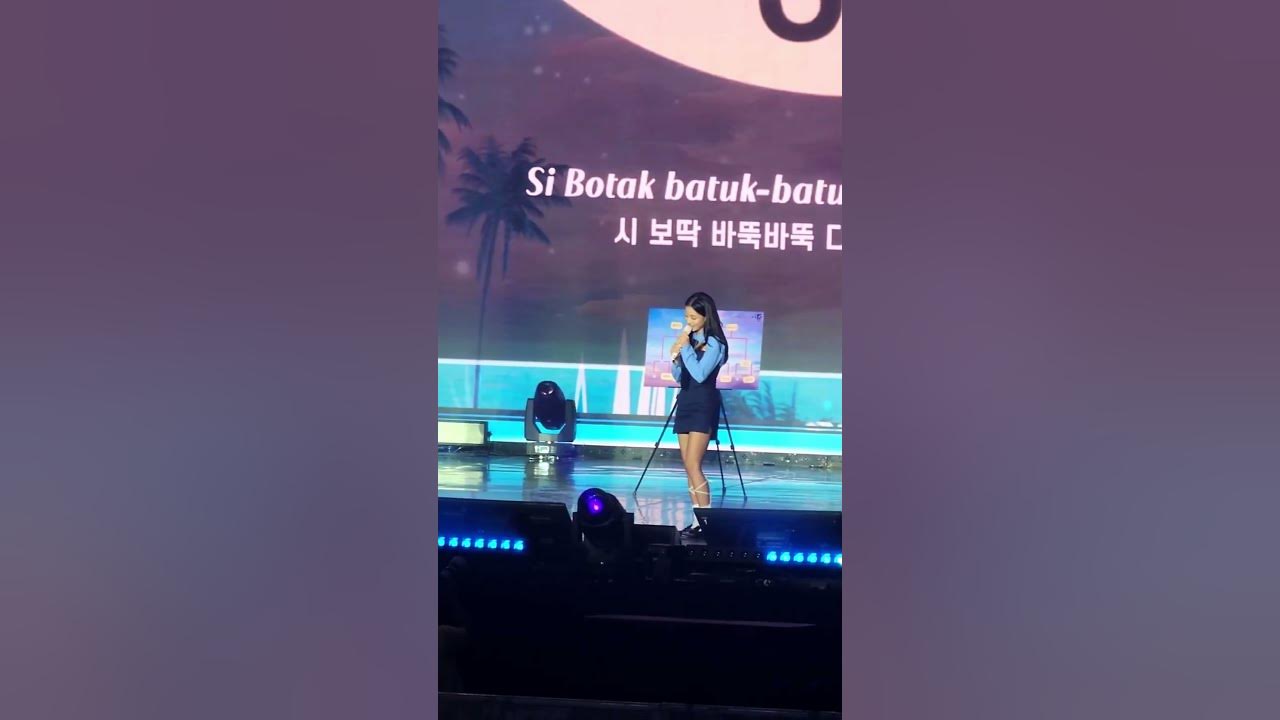 Scarlett ♥ Twice 트와이스 Shine with You Meet & Greet in Jakarta Jihyo Tongue Twister - YouTube