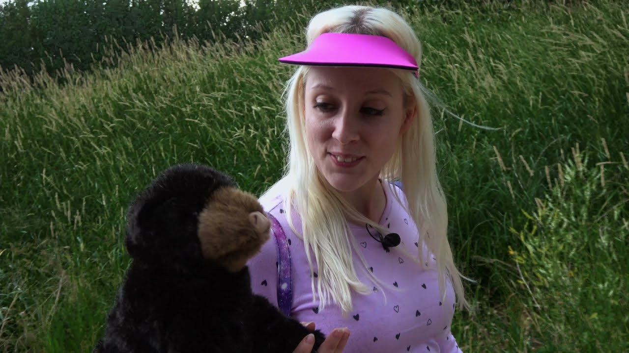 Small Things Big Alberta Ep 1 - Alice And Muskwa Explore Enoch Cree ...