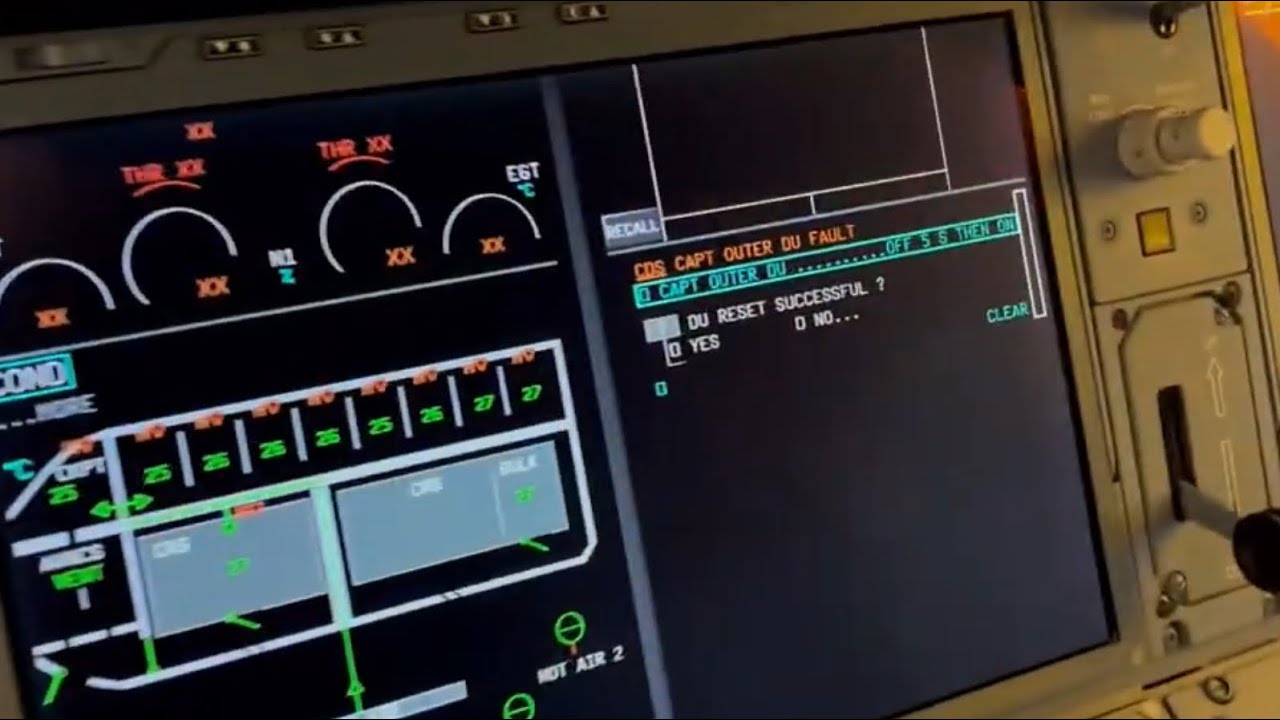 Airbus A350-1000, what happens if one of the cockpit screens fails ...