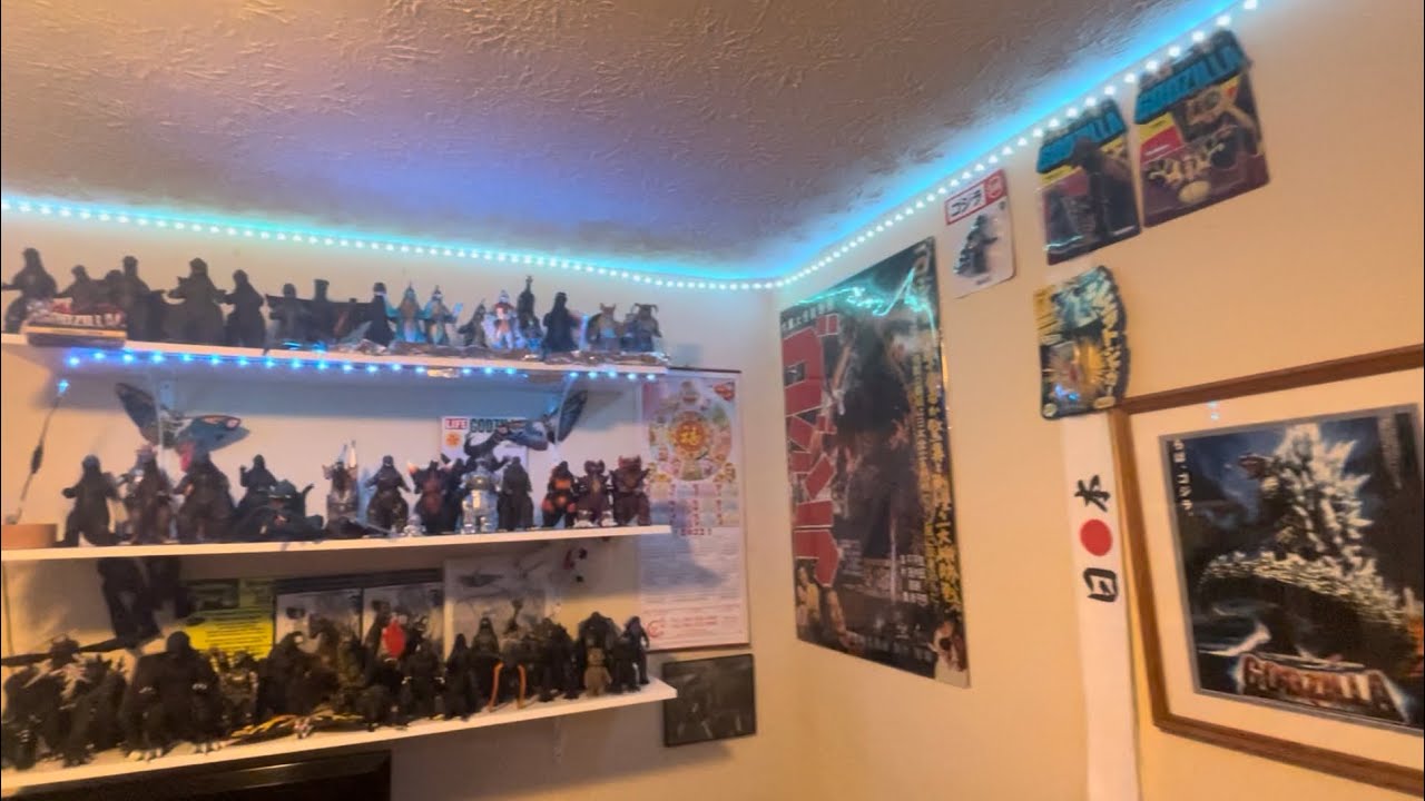 My Godzilla Room/ Collection November 2022 - YouTube